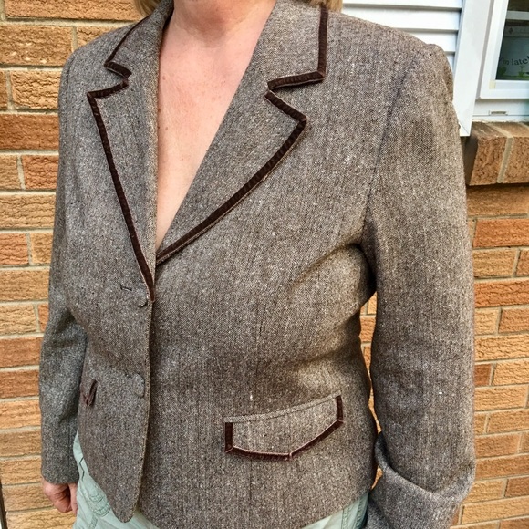 Reitmans | Jackets & Coats | Reitmans Sparkly Neutral Fitted Blazer ...
